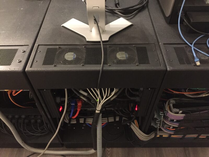 DIY Lab rack for network and server equipment - Networking, servers ...