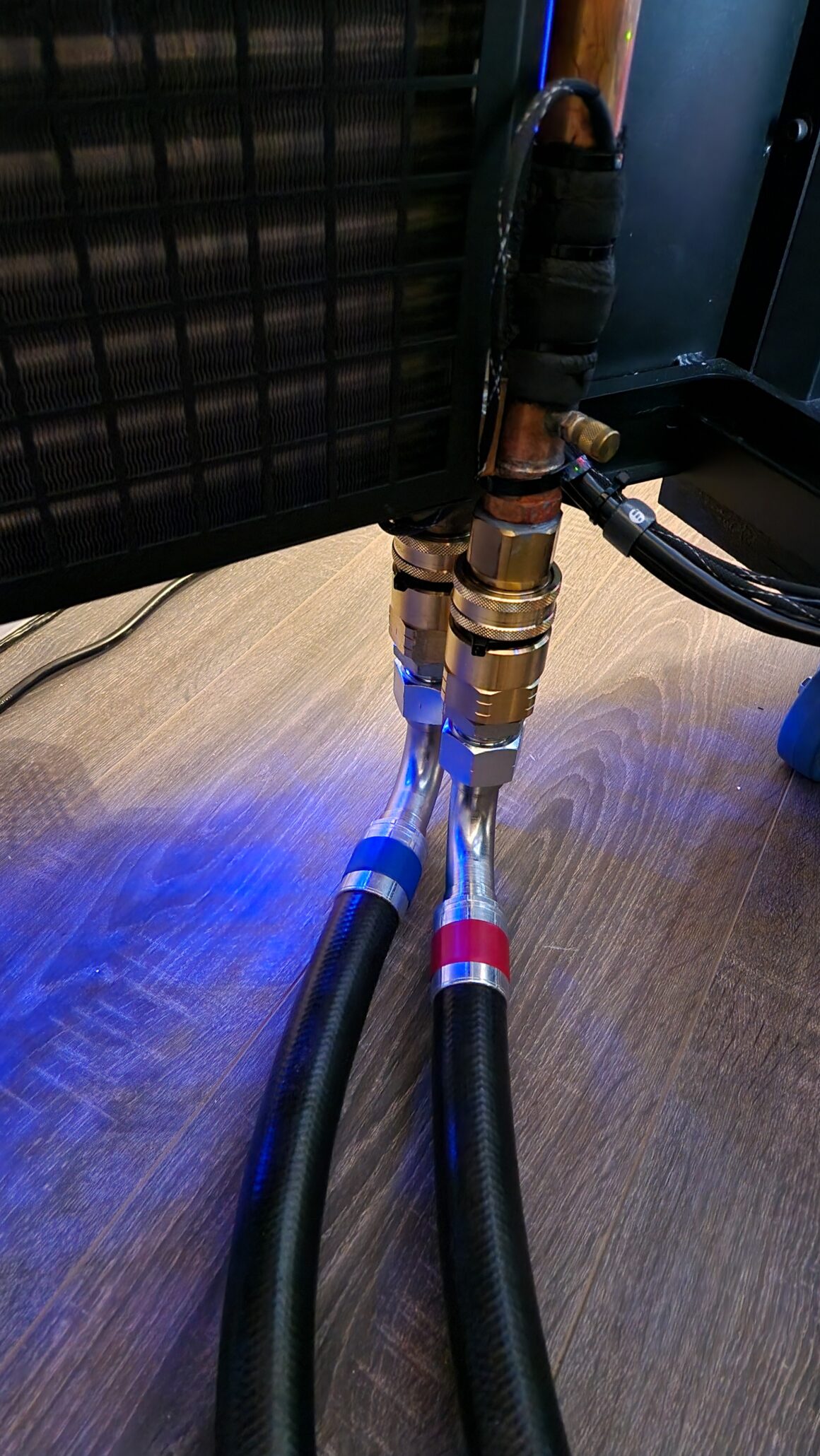 Getting the homelab full rack water cooling system to work ...